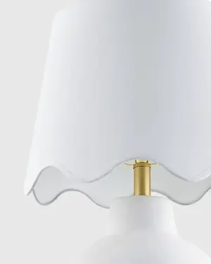 Quince Coastal Ceramic Table Lamp With Scallop Shade