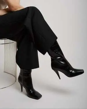 Givenchy 95 Zipped Ankle Boots