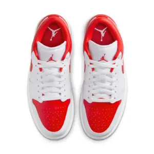 JORDAN 1 Low Top Sneakers