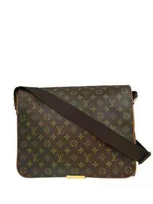 LOUIS VUITTON 2007 Monogram Abbesses Messenger Bag