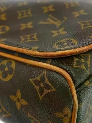 LOUIS VUITTON 2007 Monogram Abbesses Messenger Bag