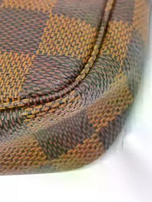 LOUIS VUITTON 2007 Damier Pochette - Brown