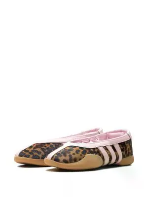 Adidas Taekwondo Mei Sneakers With Leopard Print