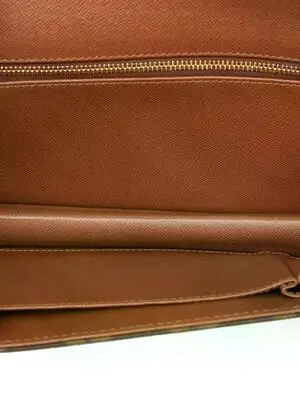 LOUIS VUITTON 1991 Monogram Pochette Dame Pm