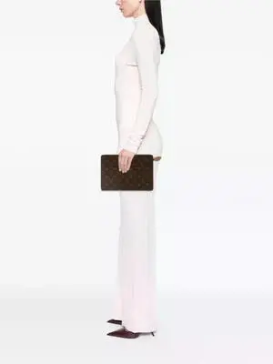LOUIS VUITTON 2001 Monogram Pochette Homme Clutch