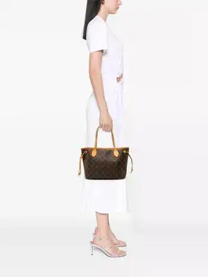 LOUIS VUITTON 2007 Monogram Neverfull Pm Tote Bag
