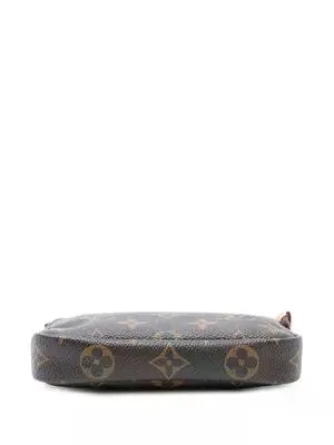 LOUIS VUITTON 2018 Monogram Mini Pochette Accessoires - Brown