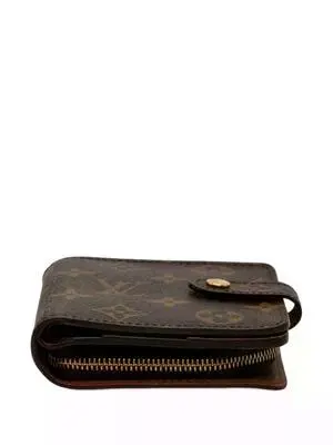 LOUIS VUITTON 2004 Monogram Compact Zippy Wallet Small Wallets