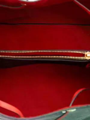 LOUIS VUITTON 2017 Monogram Neonoe Mm Bucket Bag - Brown