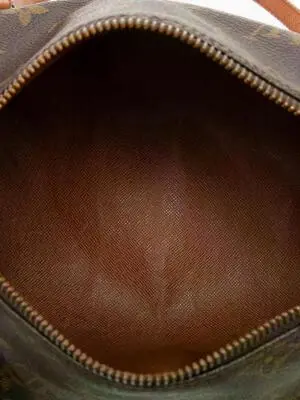 LOUIS VUITTON 1994 Monogram Papillon 26 Handbag