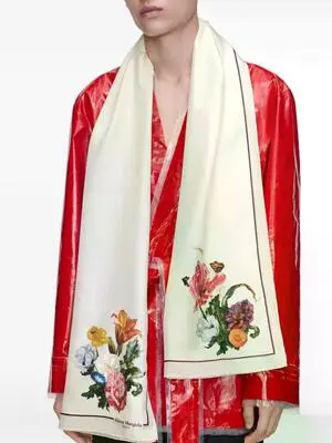 MAISON MARGIELA Floral Scarf