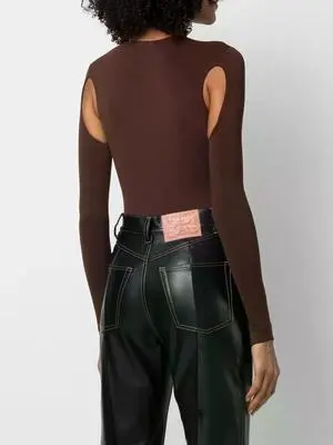 ANDREĀDAMO Cut-out Detail Shirt