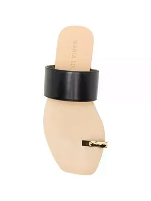MARIA LUCA Toe-ring Leather Sandals - Black