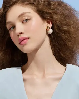 SAULE LABEL Lilou Jet Earrings - Creme