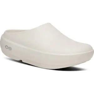 OOFOS Ooclog Clog - Chalk
