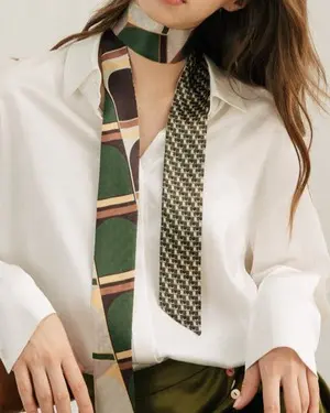 LOST PATTERN Modular Silk Skinny Scarf - Green