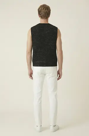 MODENAIRE Textured Knit V-neck Button-front Vest - Black