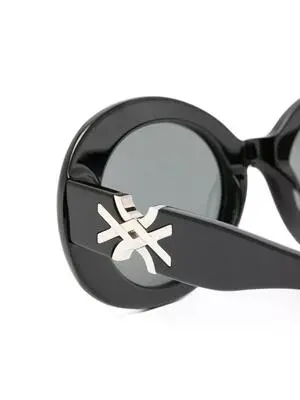 BENETTON Logo Plaque Oval Frame Sunglasses