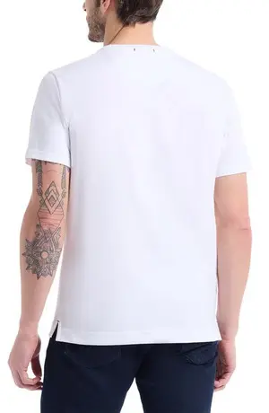 Robert Graham The Tipsy Times Graphic T-shirt