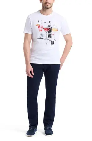 Robert Graham The Tipsy Times Graphic T-shirt