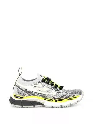 Off-White Low-top Sneakers
