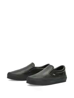 Comme Des Garçons Xt-6 Expanse Slip-on Sneakers