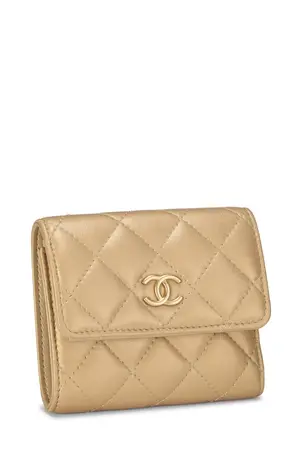 Chanel Lambskin Flap Compact Wallet - Gold