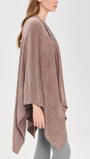 Barefoot Dreams Weekend Wrap