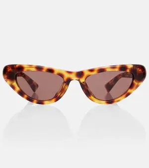 Bottega Veneta Curvy Cat-eye Sunglasses - Brown