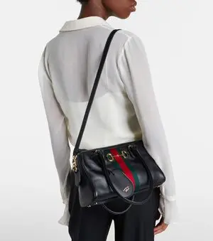 Gucci Medium Leather Shoulder Bag - Black