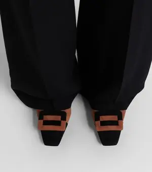 ROGER VIVIER Belle Vivier Suede Pumps