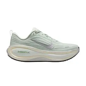 Nike Vomero Plus - Green
