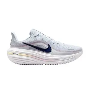 Nike Wmns Winflo Athletic Sneakers