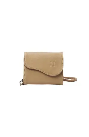 MANDRN Leather Trifold Wallet - Sand