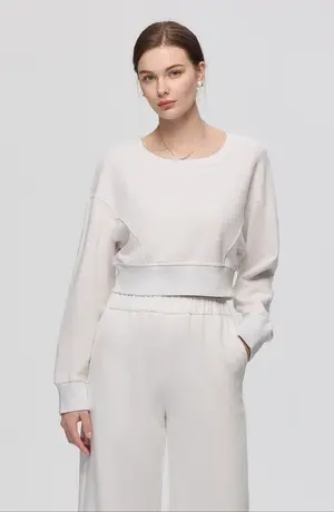 JUANA Hemp Essentials Fleece Cropped Sweater - White