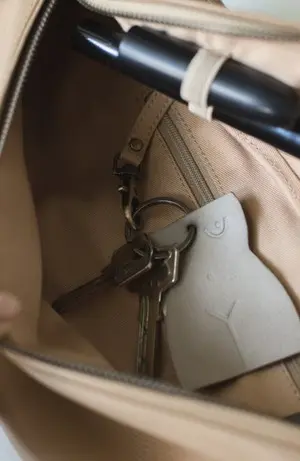 MANDRN Leather Crossbody Bag - Sand