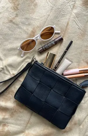 MANDRN Leather Clutch