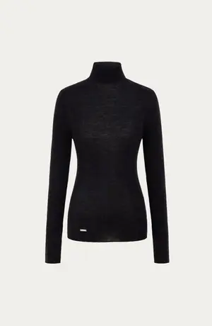 JUANA Ossa Knitted Hemp Turtleneck