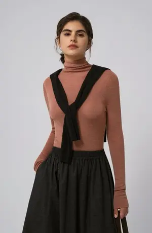 JUANA Ossa Knitted Hemp Turtleneck - Mocha Mousse