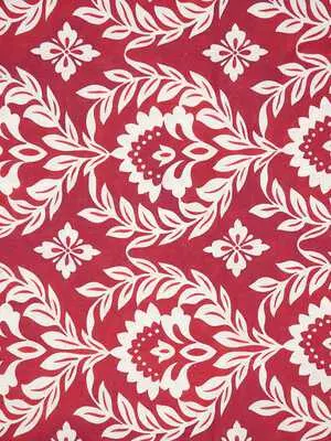 La DoubleJ Garland Bordeaux Large Tablecloth