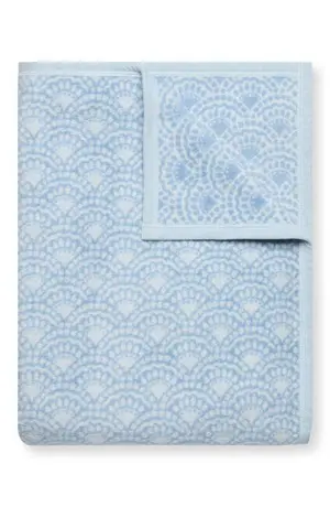 CHAPPYWRAP Seaside Scallops Fog Throw Blanket - Blue
