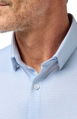 Mizzen+main Halyard Short Sleeve Performance Button-up Shirt - Cloud Blue Peter Gingham