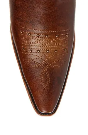 CIRCLE G Stud Embroidered Leather Western Boots