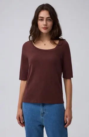 JUANA Hemp Essentials Asymmetrical Neckline Tee - Cocoa