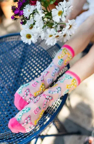 SOCK CANDY Sheer Metallic Crew Socks