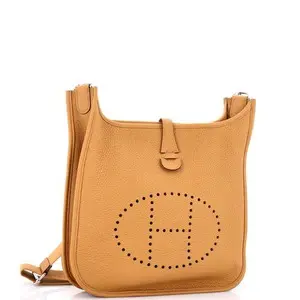 Hermès Evelyne Bag Gen Iii Clemence Pm - Brown