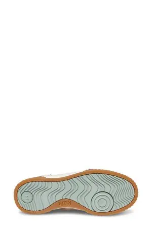 KIZIK Brooklyn Hands-free Sneakers - Pristine