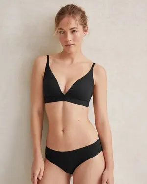 HAVEN WELL WITHIN Harmony Triangle Bralette - Sand