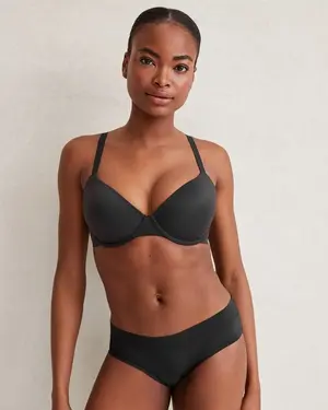 HAVEN WELL WITHIN Embrace Lightly-lined T-shirt Bra - Black