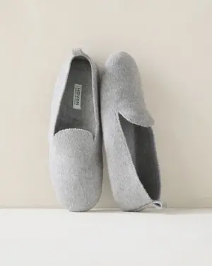 HAVEN WELL WITHIN Felted Wool Blend Loafer Slippers With Bow Detailing - Burgundy Berry